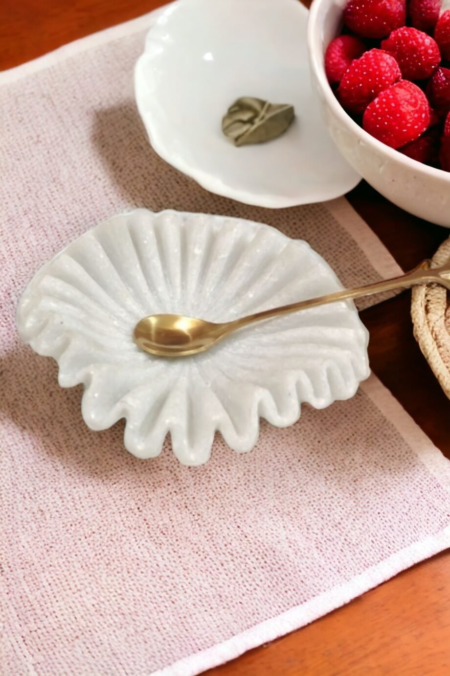 Handmade White Marble Ruffle Bowl - handmadezz.com